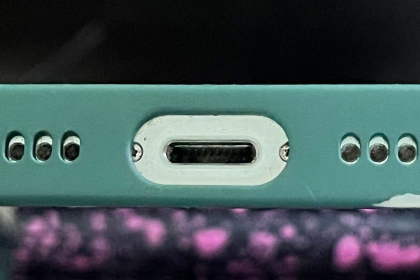 How to fix "iPhone not charging" error: Possible reasons and more explored