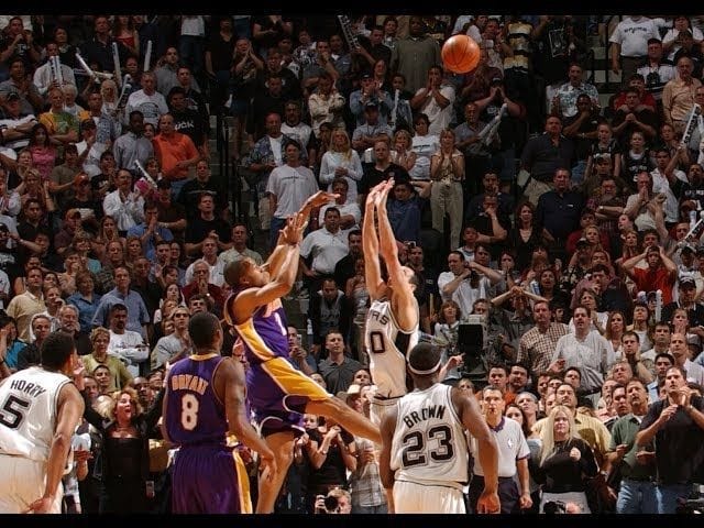 How many rings does Derek Fisher have? Achievements of former Sparks ...