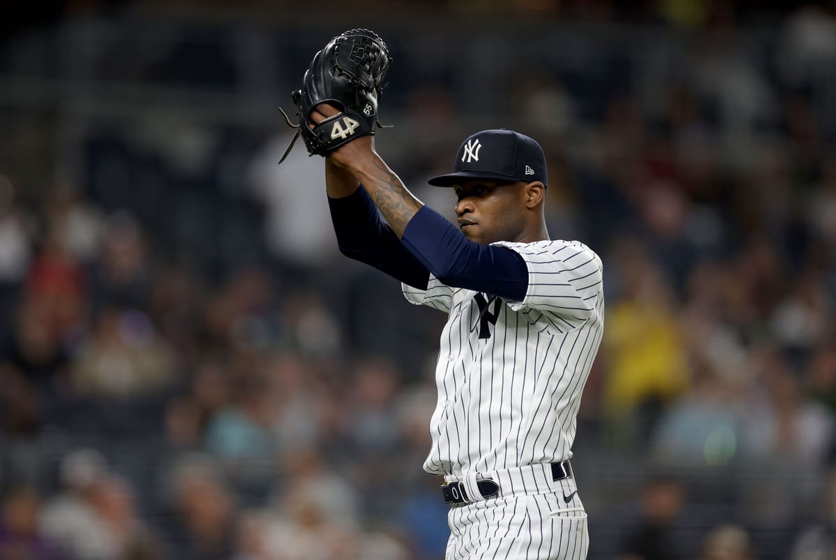 MLB fans thrilled after hilarious interaction between Yankees Domingo ...