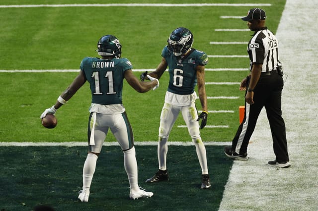 What is DeVonta Smith's 40 time? Comparing speed stats with AJ Brown