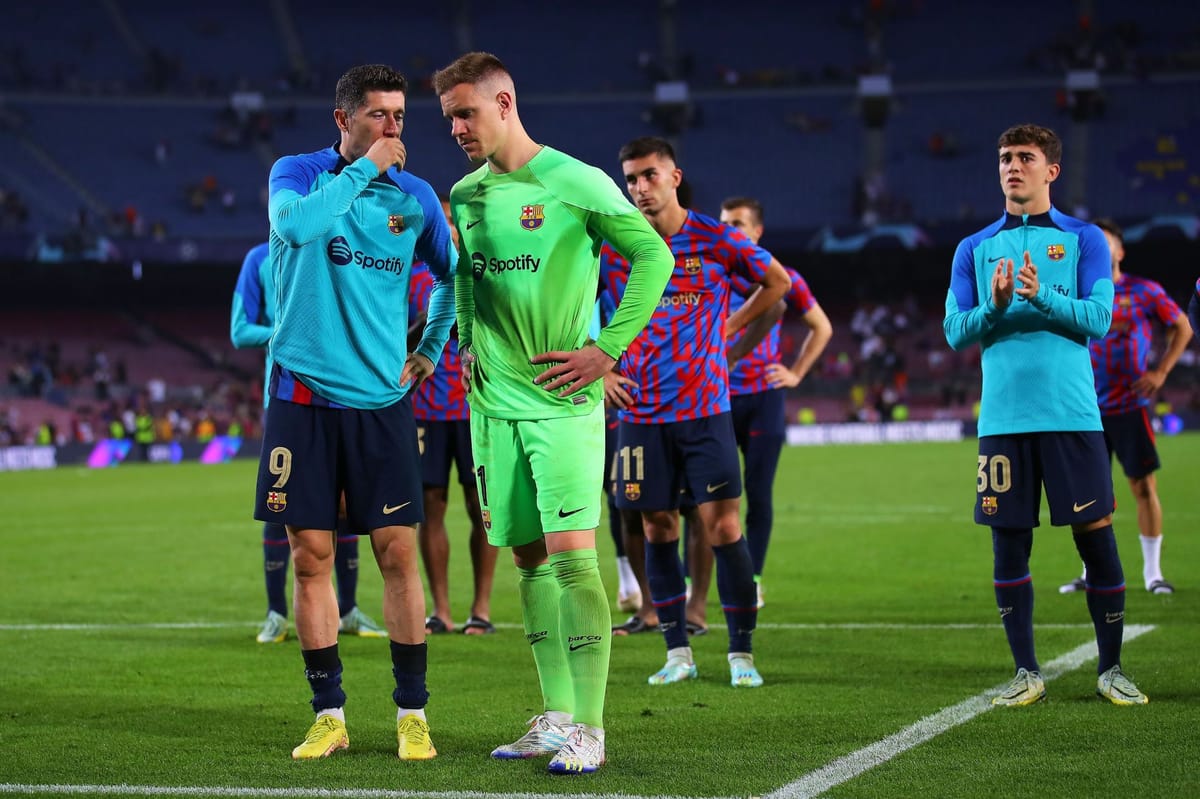 Barcelona star Robert Lewandowski equals incredible record held by ...