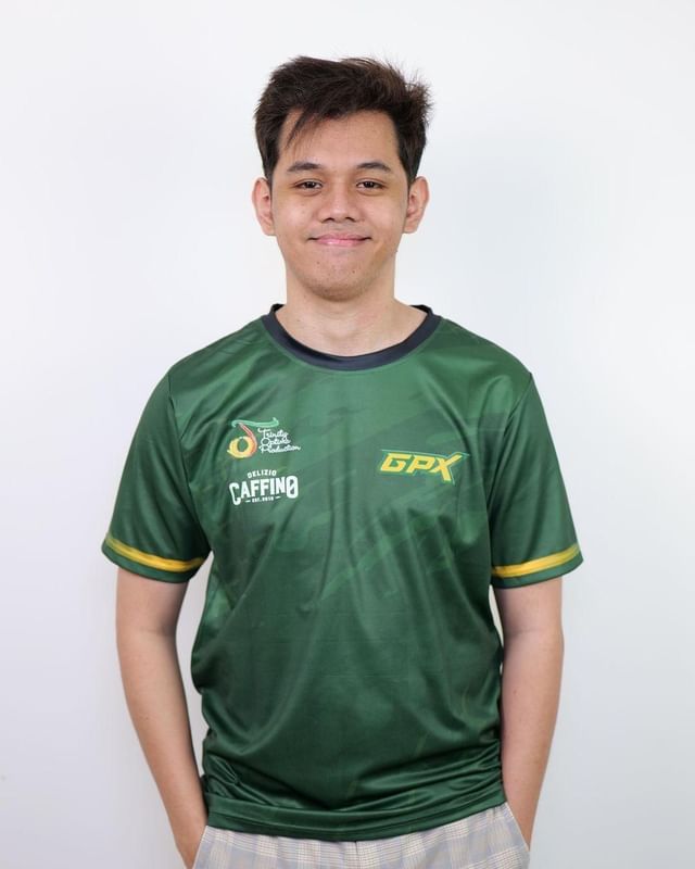 Oura Gaming's Profile, Net Worth, Age, Height, Relationships, FAQs