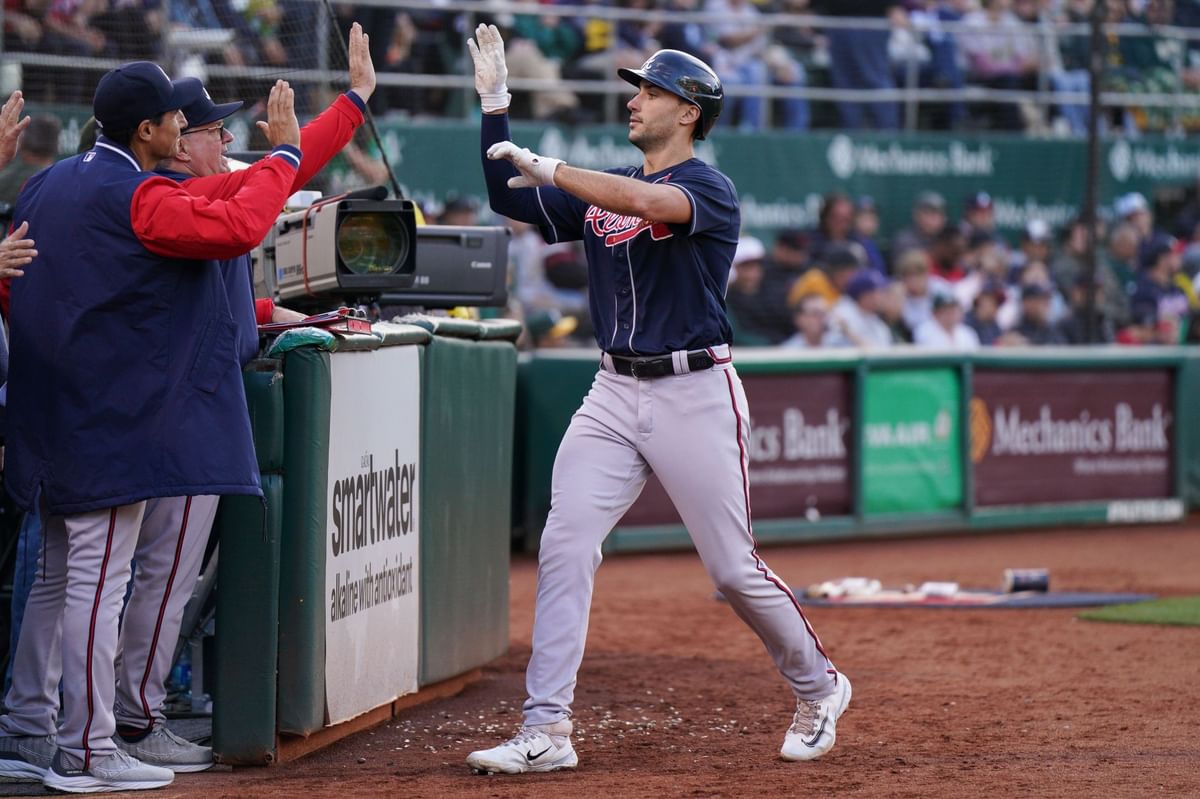 Oakland fans dubious as Athletics halt losing streak after defeating ...
