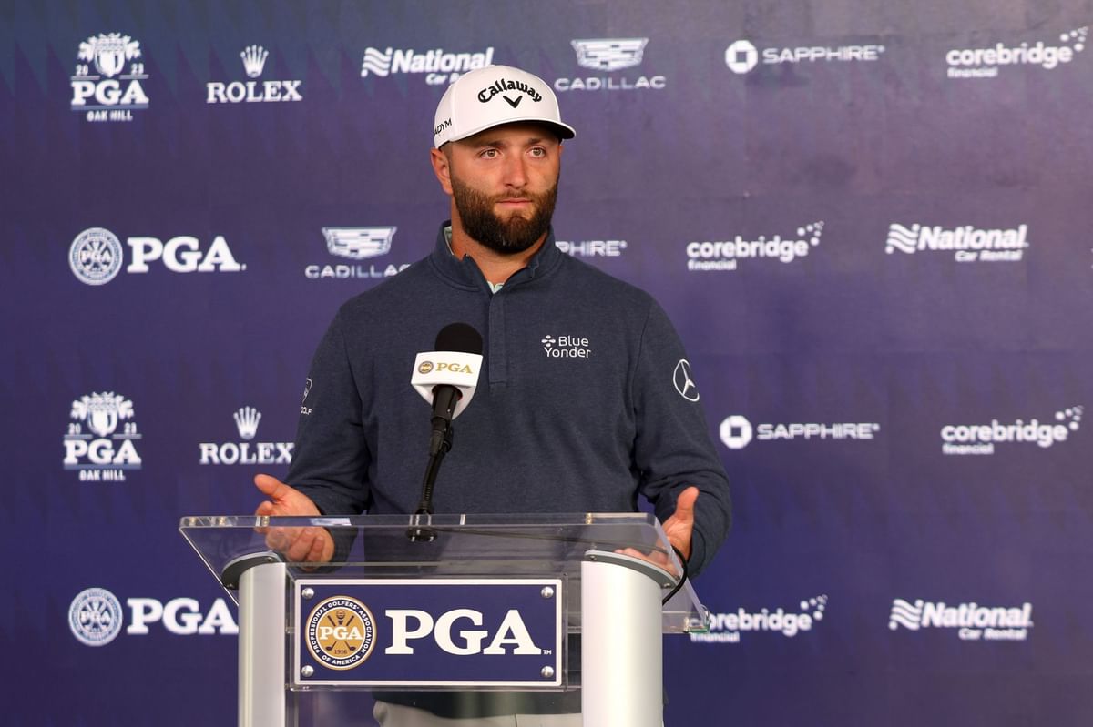 “IT band had severe swell up” – John Daly says ‘sorry’ to fans for withdrawing from the 2023 PGA ...