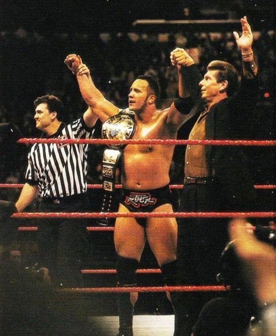 5 WWE legends whose combined title reigns still fall miles behind Roman ...