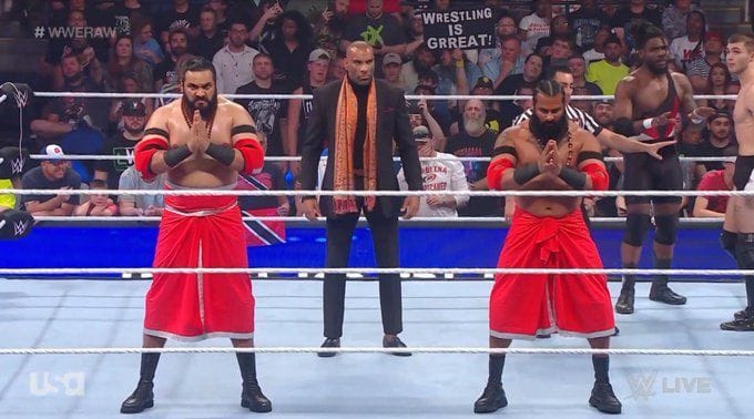 Which wrestlers made their WWE debut against Veer Mahaan and Sanga on RAW?