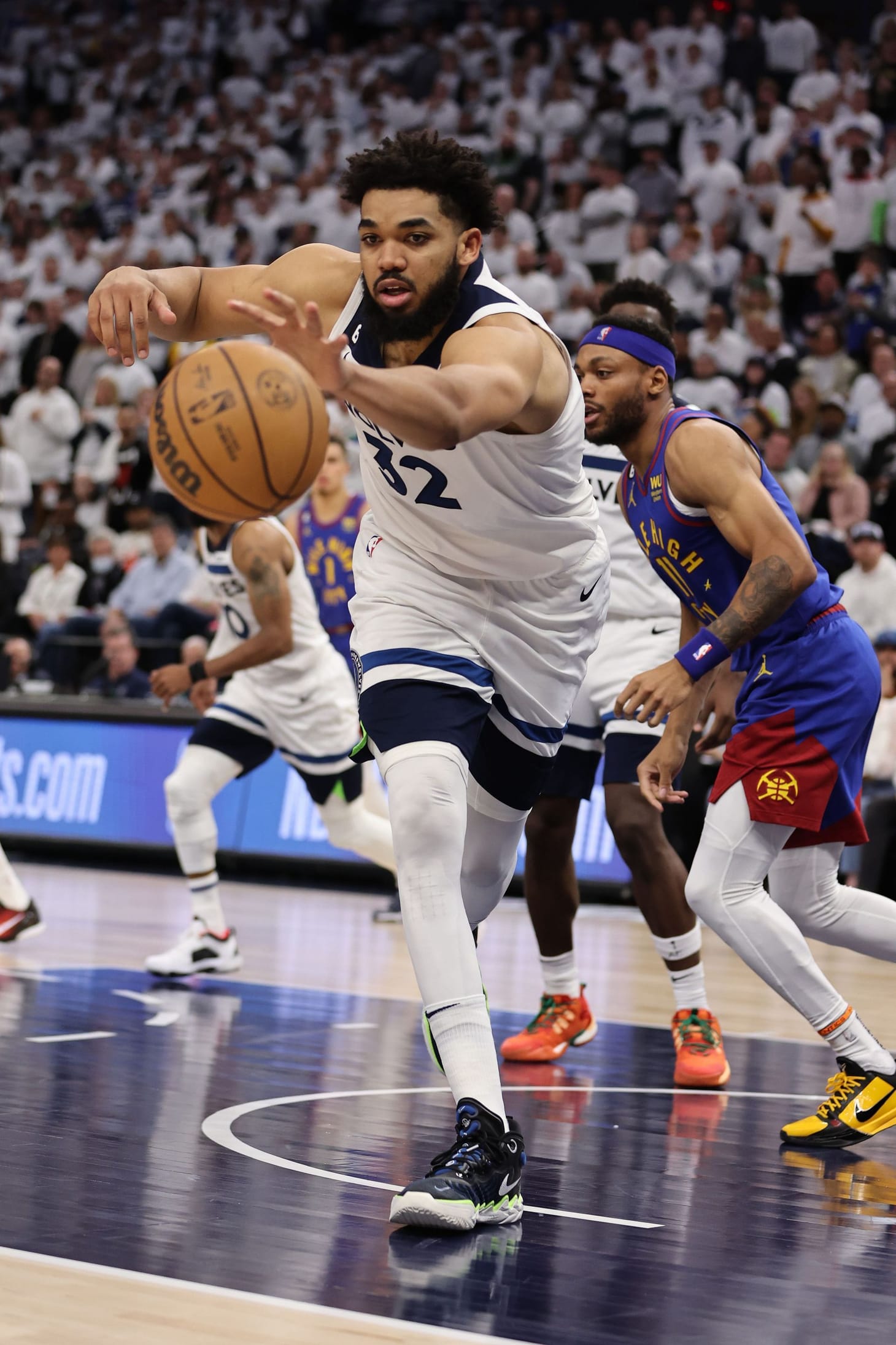 Karl Anthony Height Revealed: Everything You Need to Know | Sportskeeda