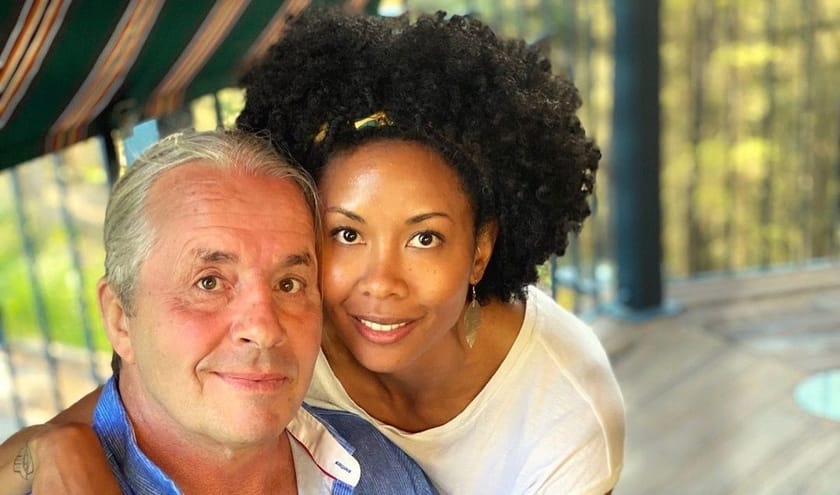 Who are Bret Hart Siblings?