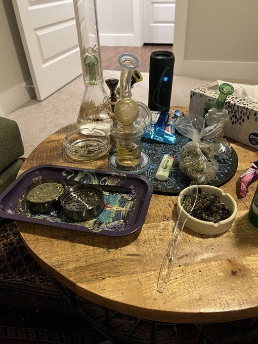 "This is a manic episode talking" - Online community expresses concern ...