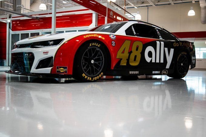 “You better cry”: Alex Bowman and Ally racing honor Kevin Hamlin in the ...
