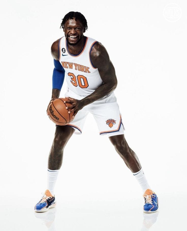 Julius Randle - Stats, Height, Weight, Net Worth, Rings, Medals & News