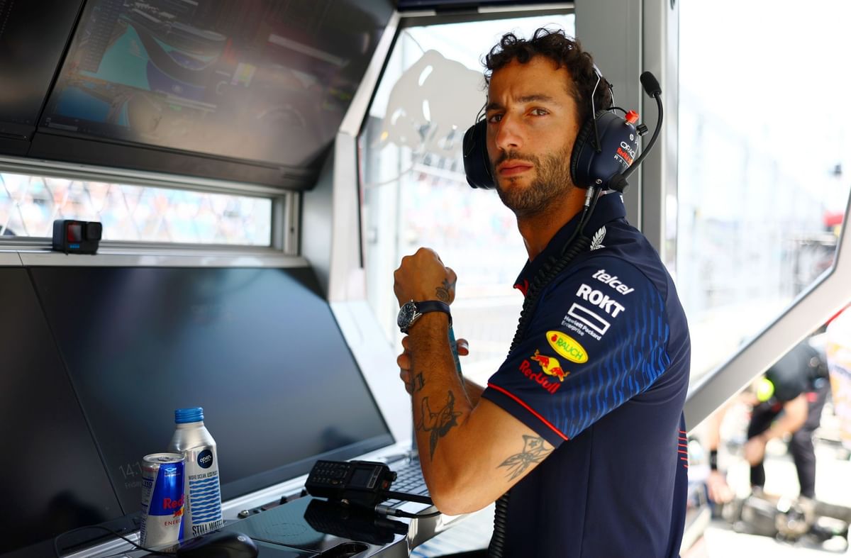 Red Bull taskmaster Helmut Marko issues final ultimatum to Nyck de Vries as Daniel Ricciardo ...