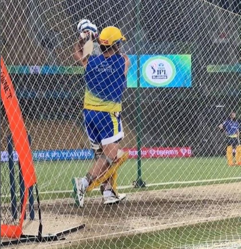 [Watch] CSK skipper MS Dhoni showcases brutal power hitting in the nets ...