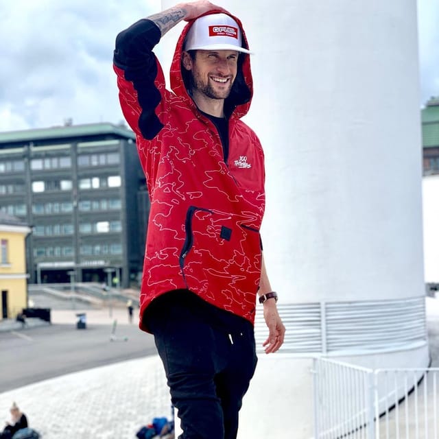 MOLT's Profile, Net Worth, Age, Height, Relationships, FAQs