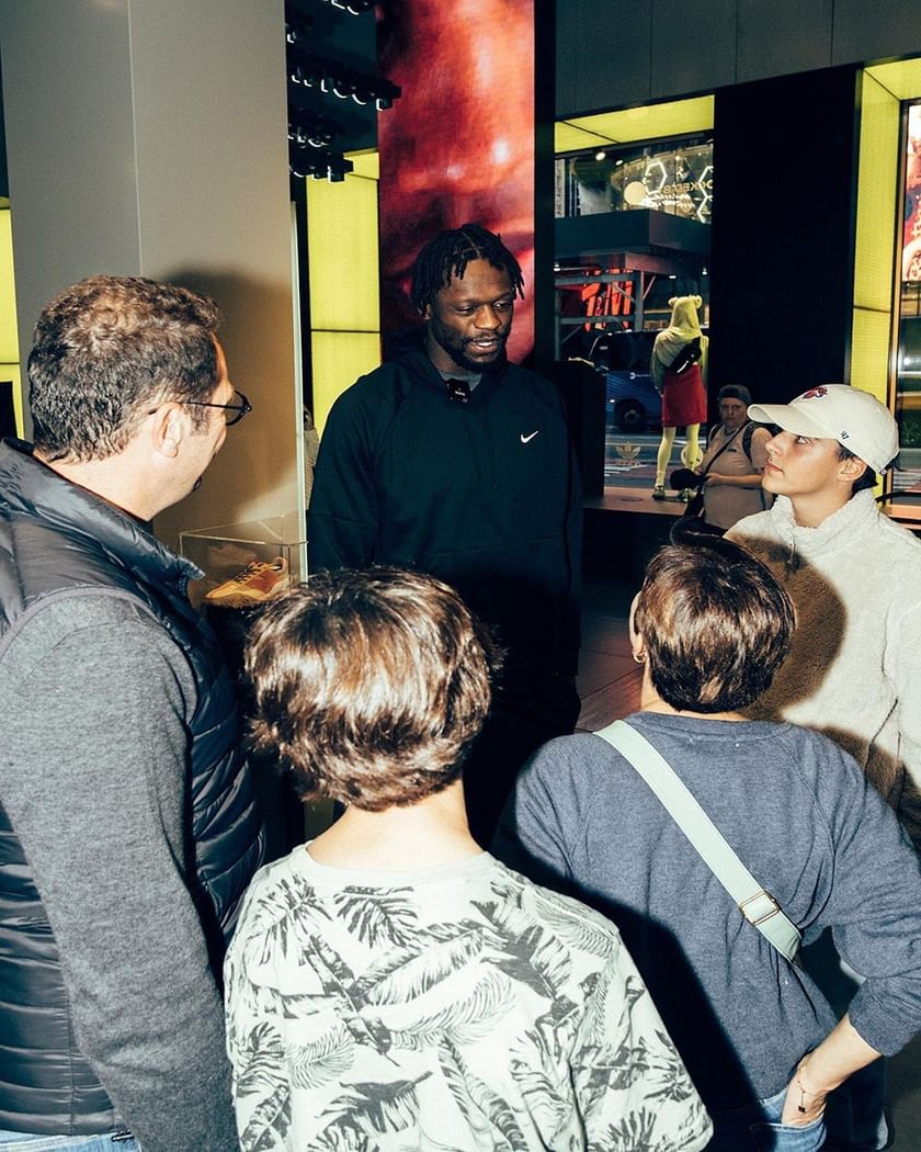 What is Julius Randle net worth as of 2023?