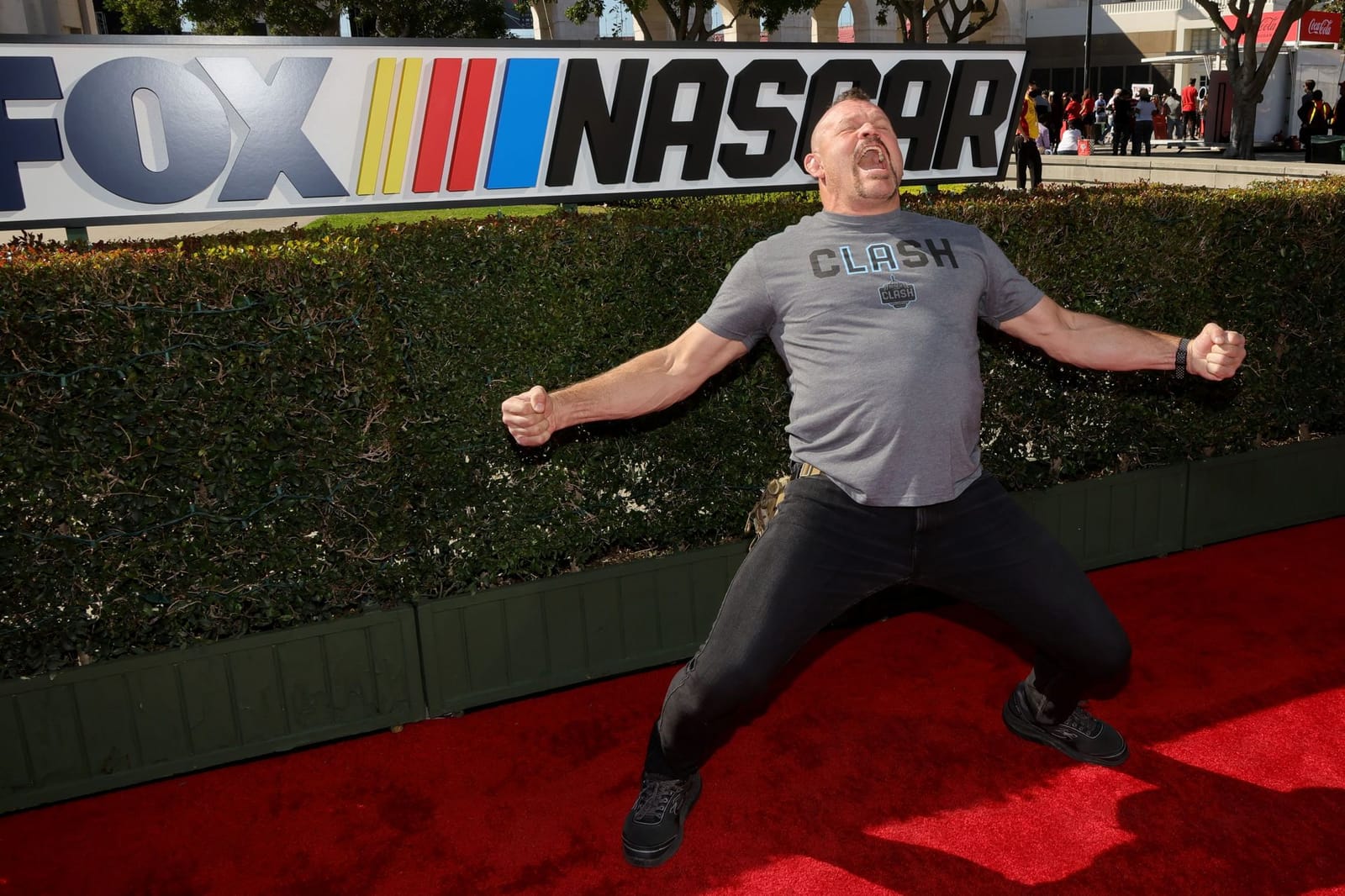 7 famous UFC fighters who started late in their career