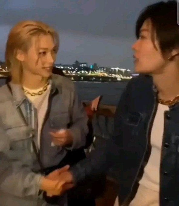 "Can't believe": Stray Kids' Felix and NCT's Yuta's interaction at ...