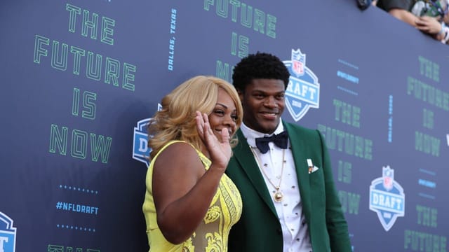Who are Lamar Jackson's parents?