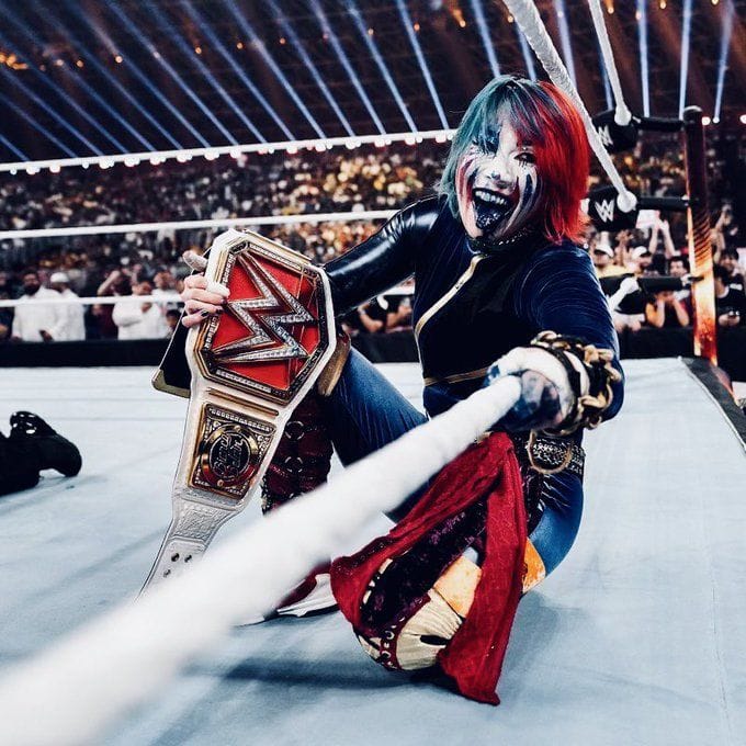 Retired WWE Superstar could return after eight years to challenge for ...