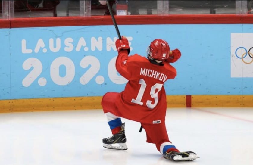 WATCH: Matvei Michkov shows off insane puck-handling skills