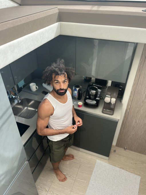 "This is just gold" — Fans go crazy as Mohamed Salah's kitchen photo ...