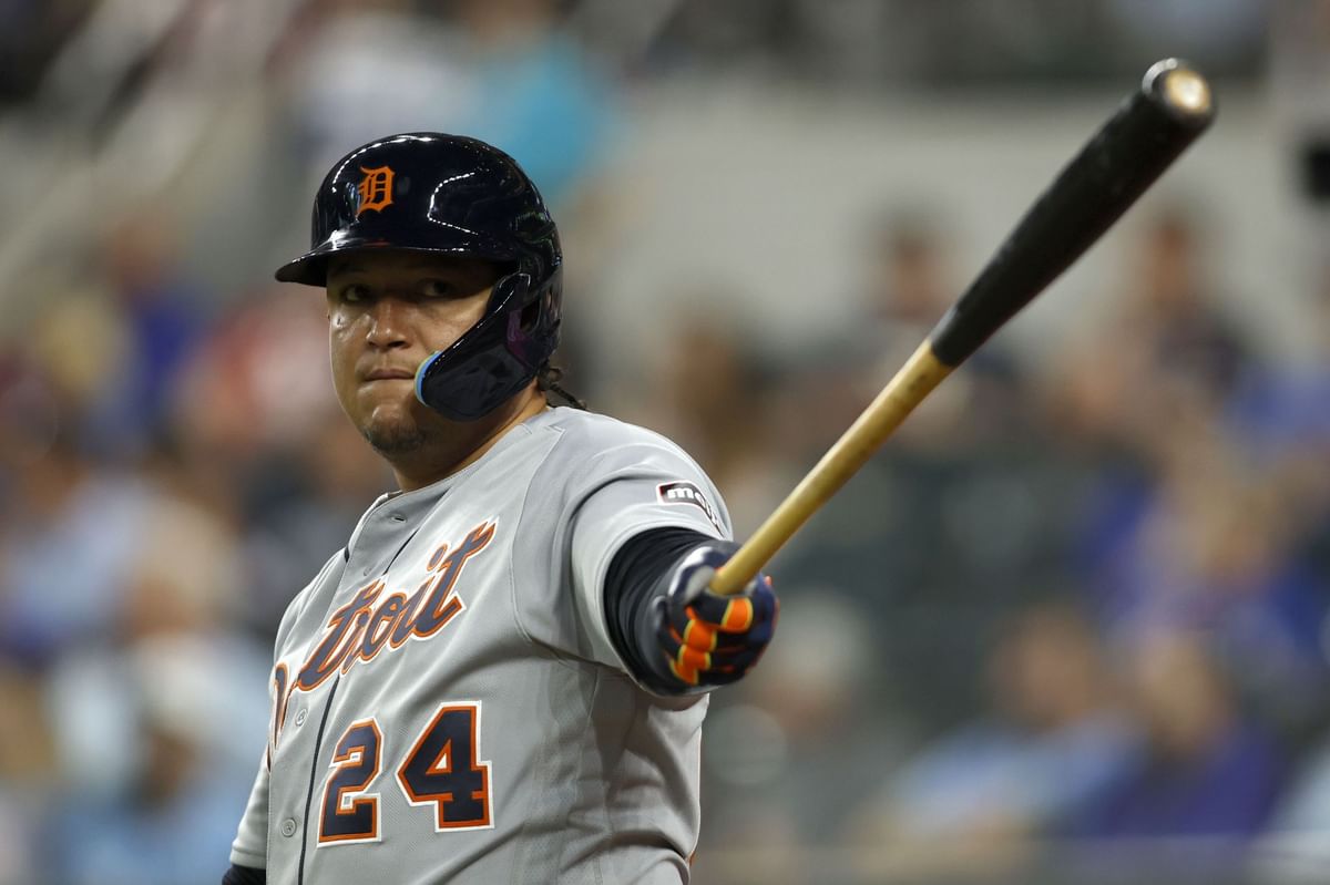 MLB Twitter enraged as umpire ejects Miguel Cabrera from game vs ...