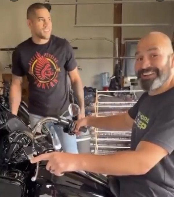 "Mad respect for Poatan" - Alex Pereira wins over MMA fans with a ...