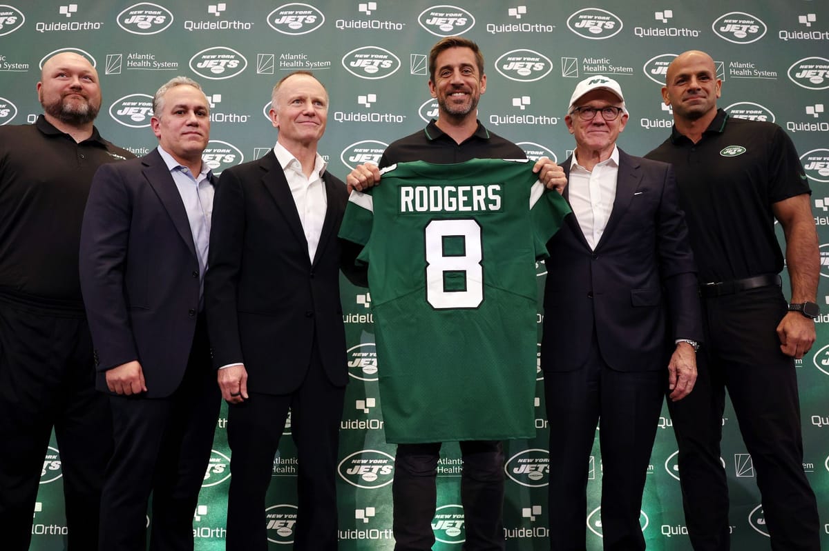 NFL insider reveals Jets’ expiration date of Aaron Rodgers contract