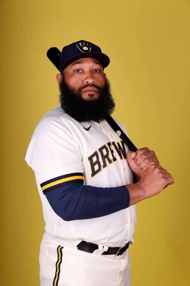 “I was mind-blown, to be honest" - Jon Singleton of Milwaukee Brewers ...