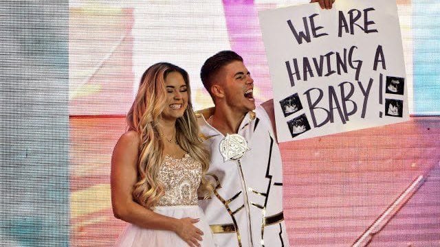 Released star having a baby, former SmackDown Women's Champion - 5 ...