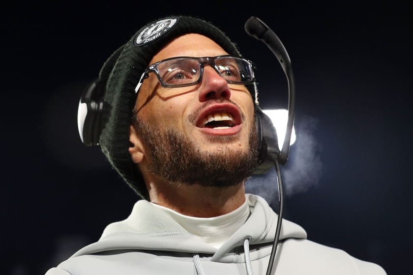 Dolphins HC Mike McDaniel addresses viral playoffs vaping allegations ...