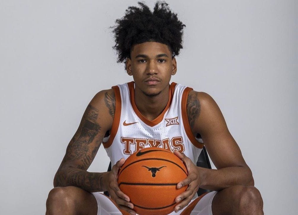 What is Dillon Mitchell's Wingspan?