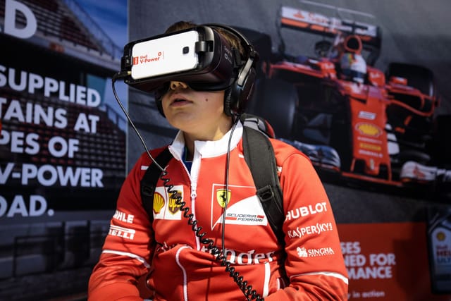 Unveiling the mechanics and benefits of F1 simulators: A comprehensive ...