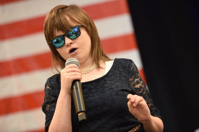 Who is Marlana VanHoose? National anthem singer for College World ...