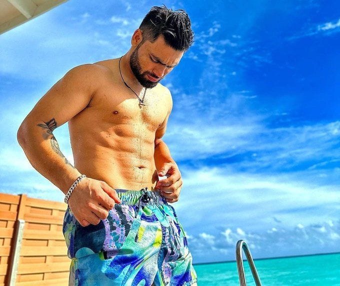 "Permanent Indian Chad face for me now" - Fans on Twitter draw ...