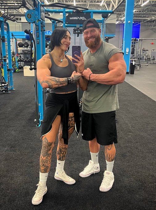 PHOTO: Rhea Ripley shares 3-word message after sharing picture with AEW ...