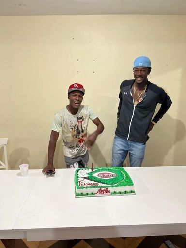 Who is Elly De La Cruz's twin brother Pedro De La Cruz? A glimpse into ...