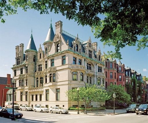 Where does Tom Brady live? A compete tour inside Tom Brady House