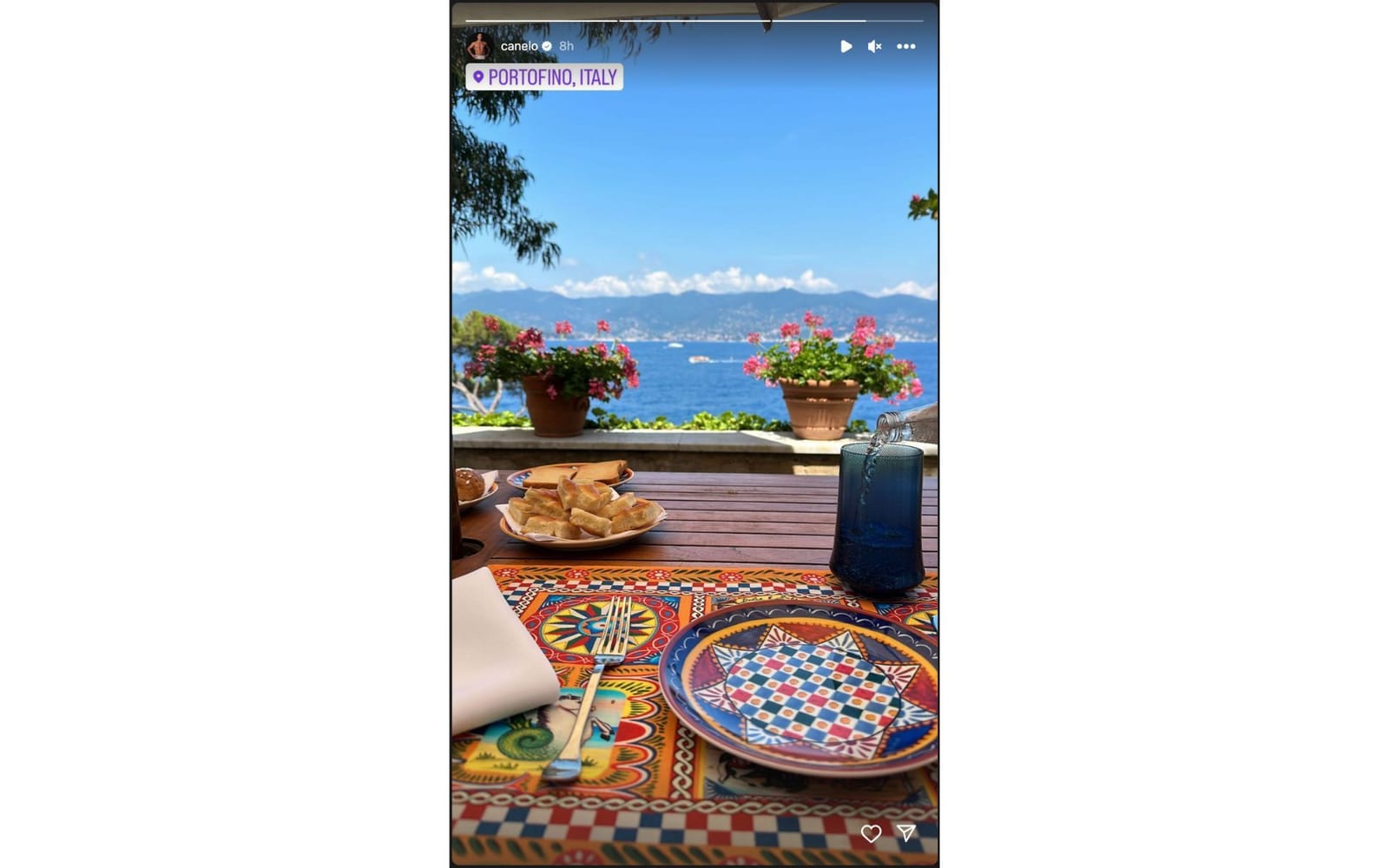 Canelo Alvarez wife: Canelo Alvarez and wife Fernanda Gomez’s PDA ...