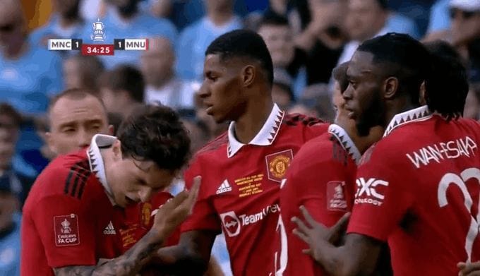 Manchester United star hit in the face by what looks like a lighter ...