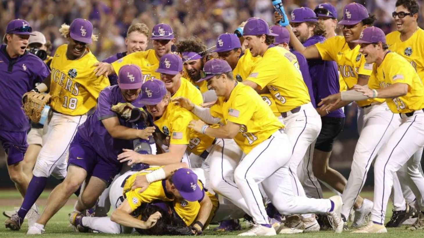 LSU: Watch: LSU fan loses in the stands as woman rebuffs his advances ...