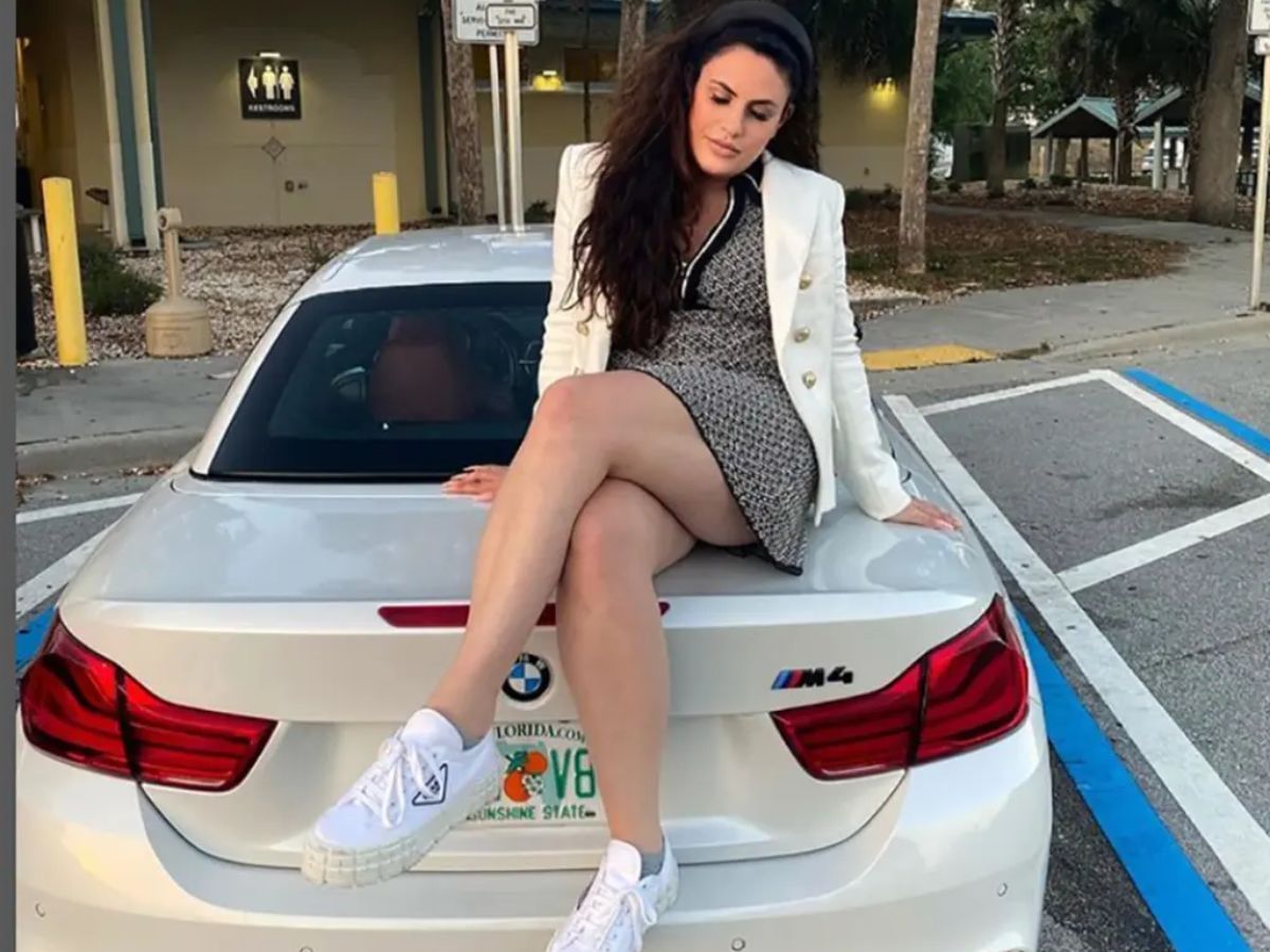 5 things to know about social media influencer Danielle Miller aka Swiffer Girl