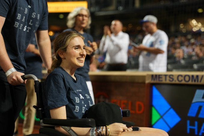 Who is Sarah Langs? Baseball personality showered with love and ...