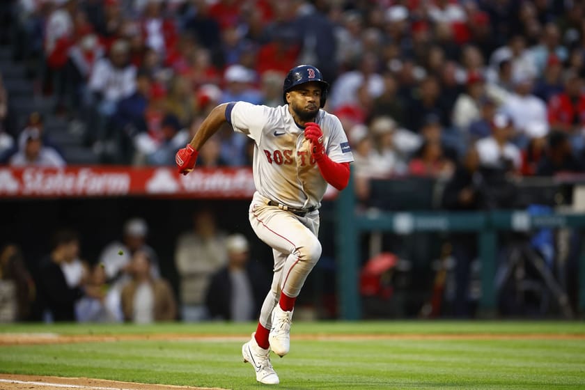 What happened to Pablo Reyes? Boston Red Sox infielder exits game vs ...