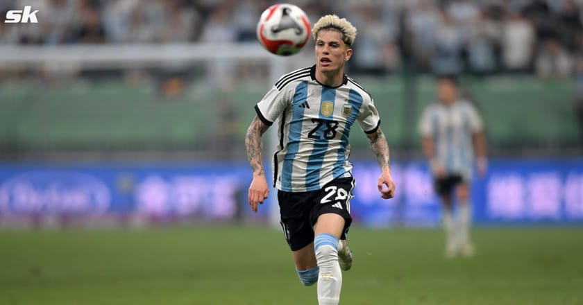 Argentine World Cup winner sends message to Manchester United star ...