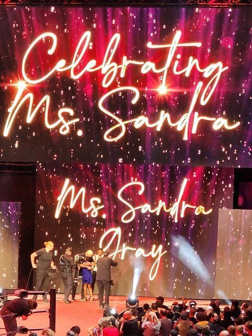 "Please get her back Vince","Needs to be a HoF inductee" - Fans erupt ...