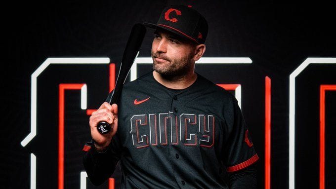 Cincinnati Reds Black Jersey: Design details and origin of City Connect ...