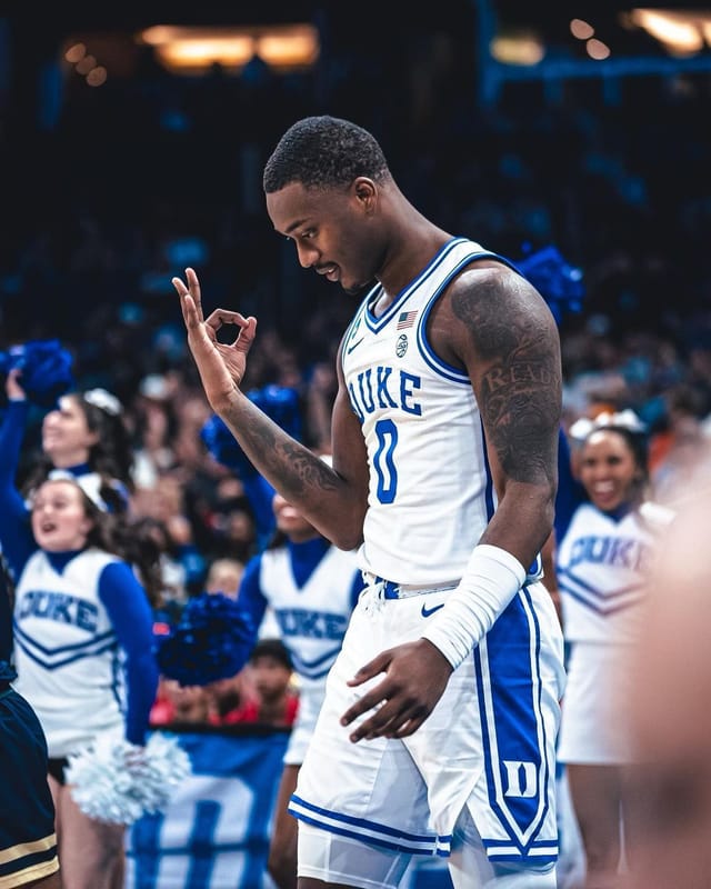 How much is Dariq Whitehead's NIL deal worth?