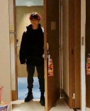 “Our precious leader:” Fans rejoice as RM is set to interact with fans at the ARMY Lounge during ...