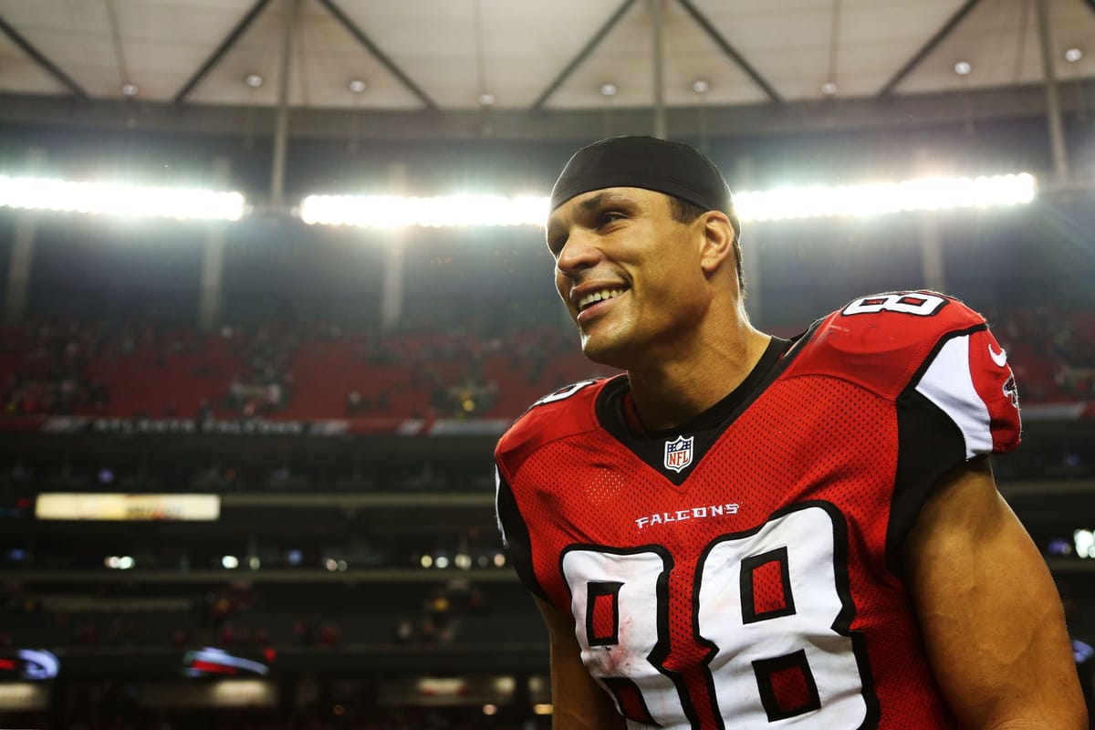 Tony Gonzalez, who made $74 million in 17 years, could've broken crazy ...